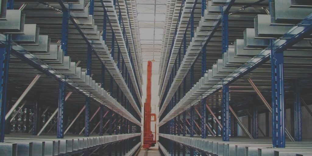 Smart Warehouse Management: Automated Stacking and Access Systems
